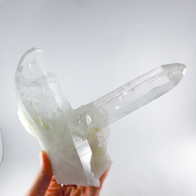 Large Clear Quartz Cluster – folk-stone.com